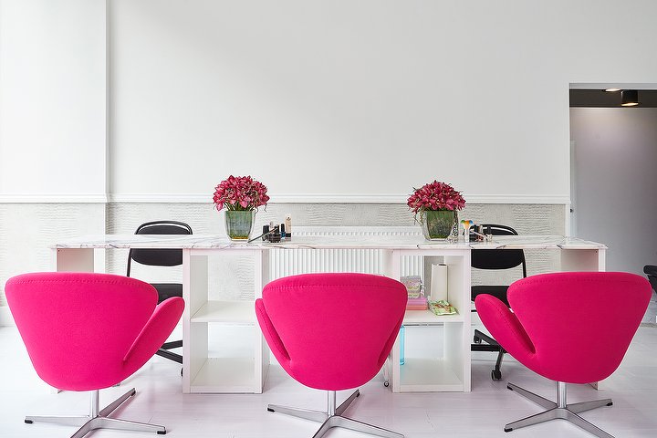 Pink Hair Design & Beauty | Hair Salon in Colindale, London - Treatwell